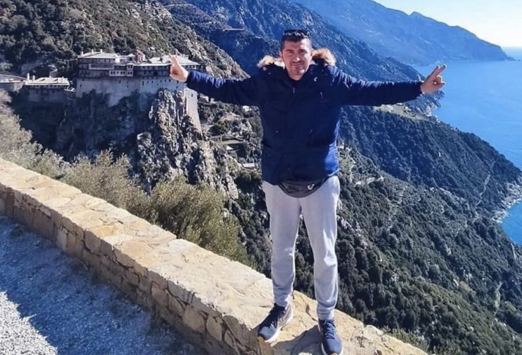 Αυτο το παλικαρι ειναι ο Χιμαραίος Παντελής Κοκαβέσης, που άφησε η ...